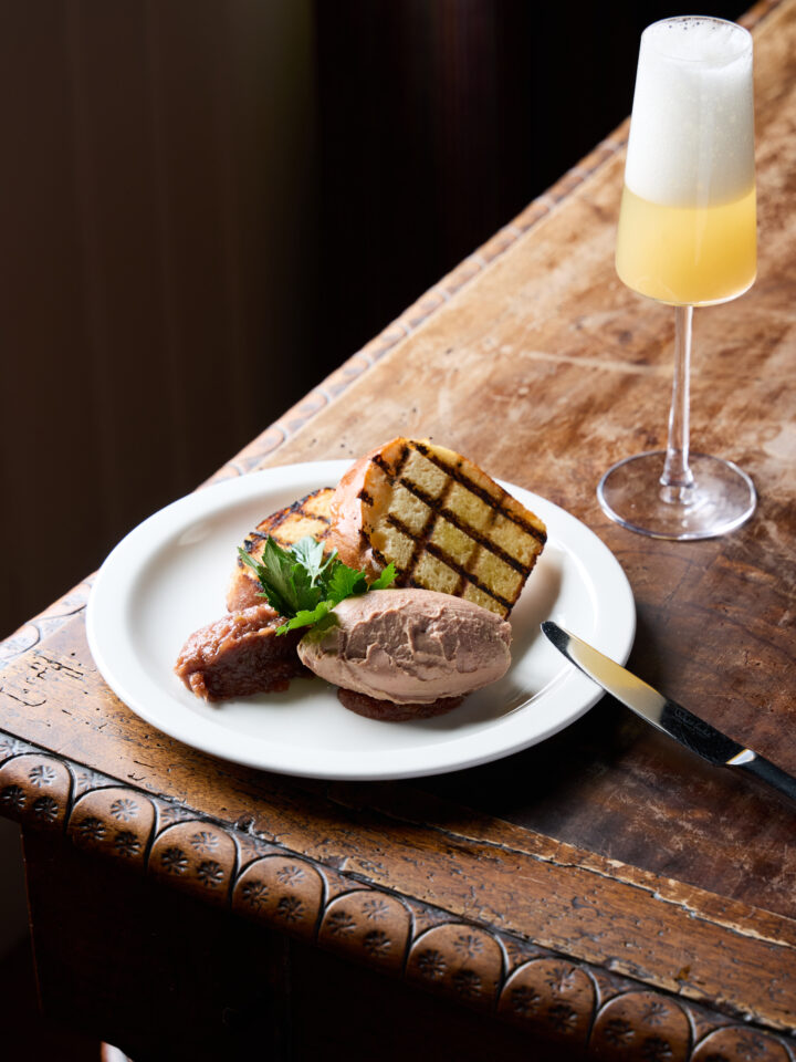 Eat - The Harcourt Arms